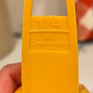 Crownware | Kitchen | Vtg Crownware Plastic Retro Kitchen Baking ...